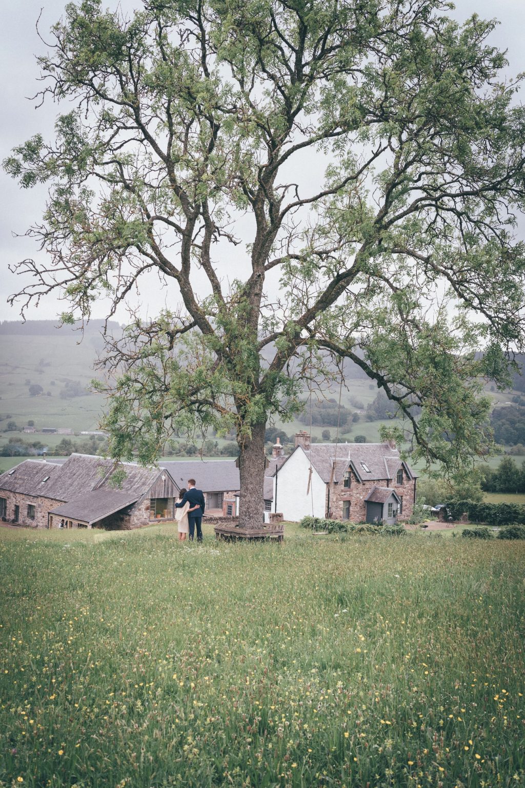 Ballintaggart Farm Wedding: Relaxed Wedding Photography